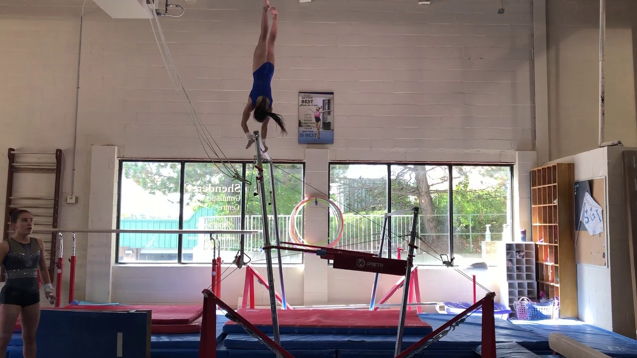 Mini routine on bars - YouTube