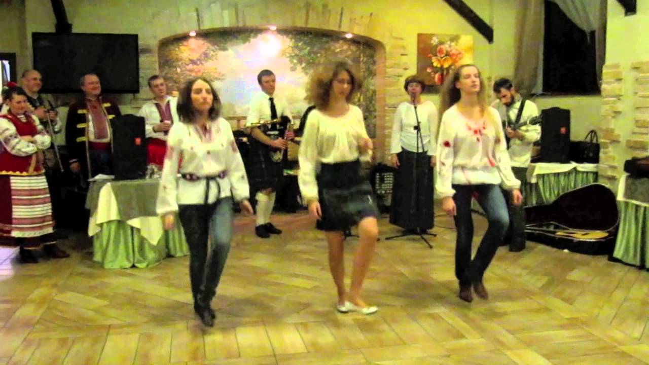 Scottish Step Dancing - Strathspey and Reel - YouTube