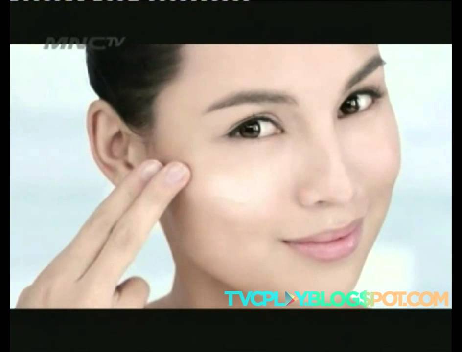 Iklan Pond's White Beauty SPF 15 - YouTube