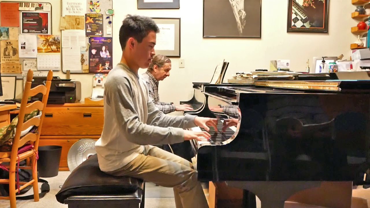 Alex plays Greig Concerto - YouTube