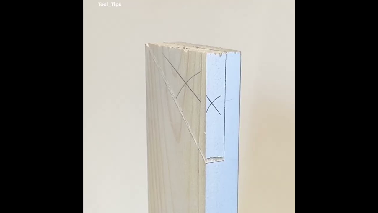 Woodwork 45 Degree Jointing - YouTube