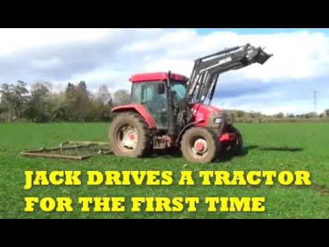 JACK DRIVES A TRACTOR FOR THE FIRST TIME - YouTube