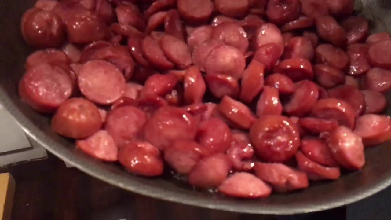 Rob Makes Hot Dog Stew-What Is Hot Dog Stew?-hot Dogs-Man Food - YouTube
