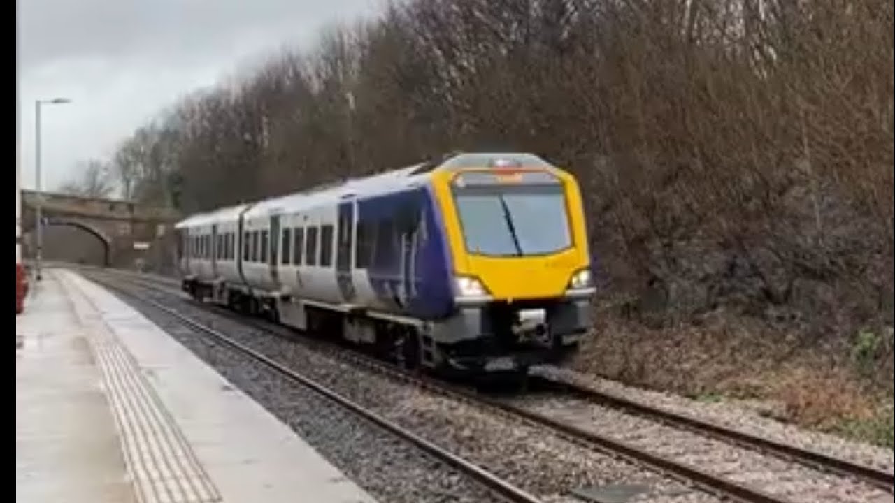 Class 195 Civity | 195024 | Northern | Woodlesford | 13/03/23 - YouTube