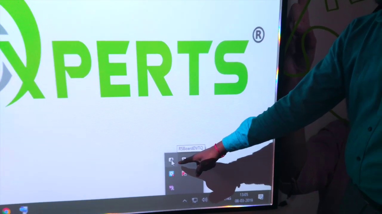 how to check if the interactive whiteboard is connected with the PC ...