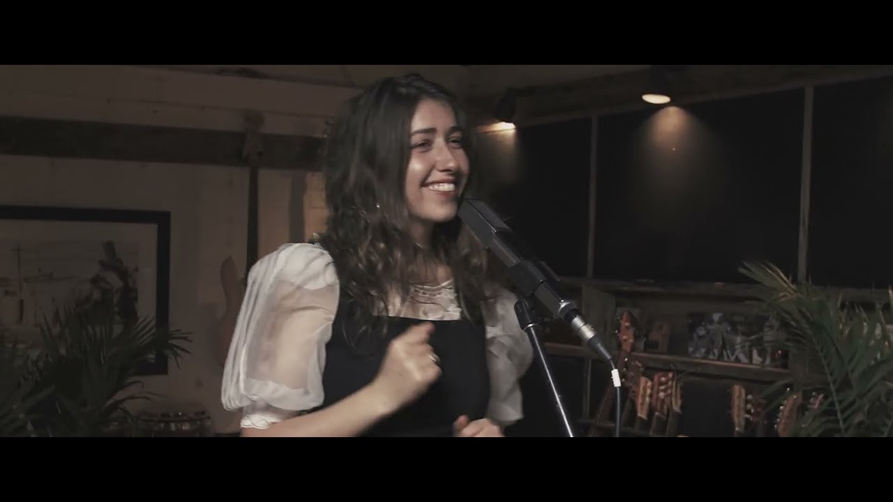 Gabriella Cohen - Blue No More - Live at Fight Night Records - YouTube