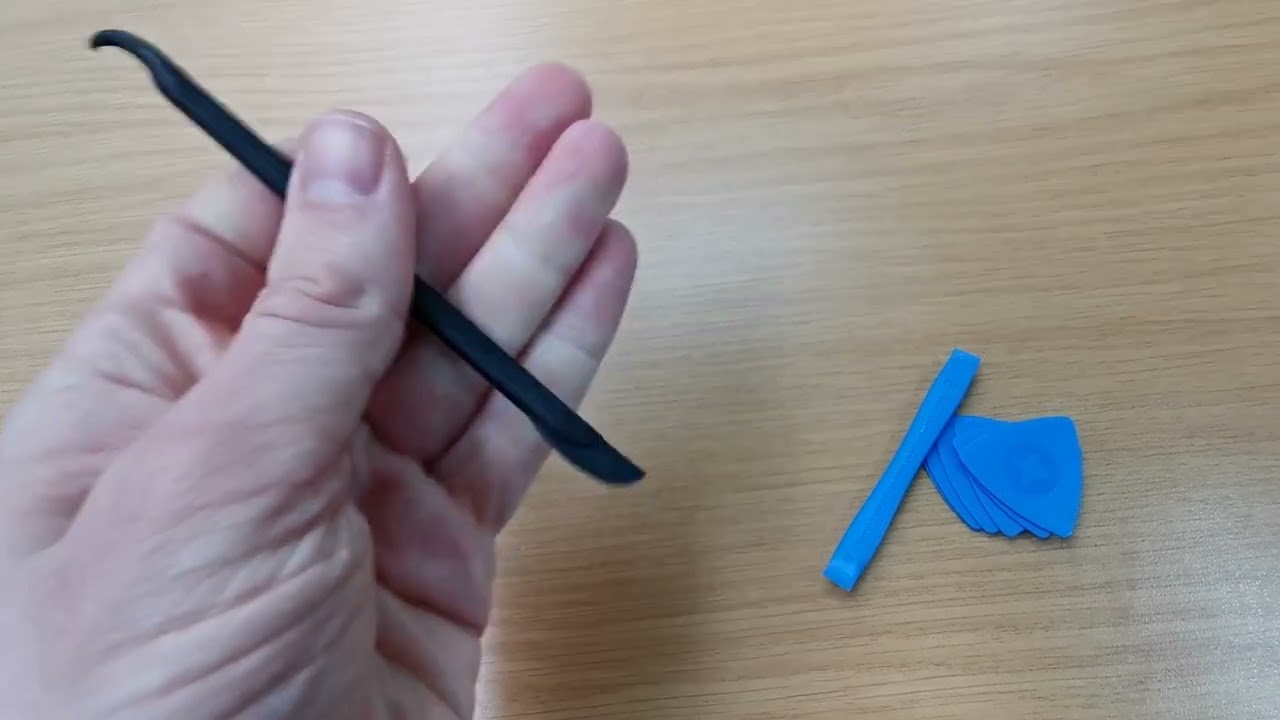 iFixit Prying and Opening Tool Assortment overview - YouTube