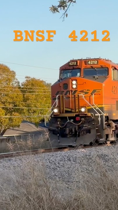 BNSF 4212 - December 10, 2024 #bnsf #railroad #railfan #train - YouTube