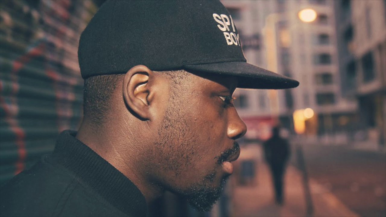 Gracious K - Migrane Skank (Instrumental) - YouTube