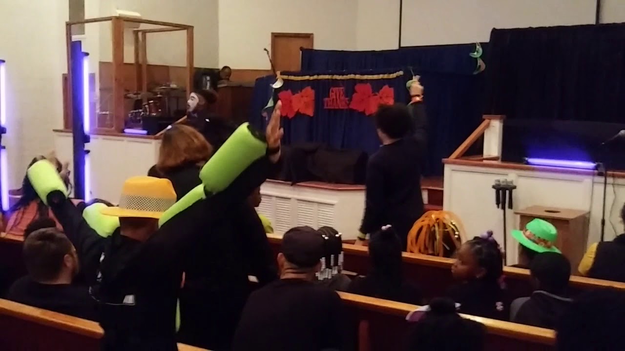 Todj mime dance at Mt. Calvary Baptist Church- Shelby, NC - YouTube