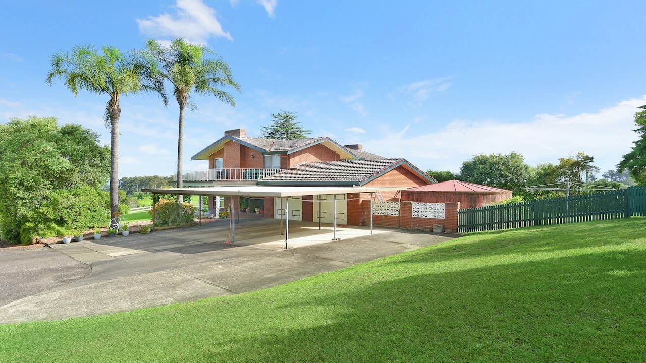 Devitts Lane, Meroo Meadow | Tim McGoldrick - YouTube