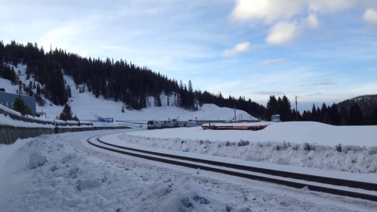 Eastbound California Zephyr at Moffat Tunnel - YouTube