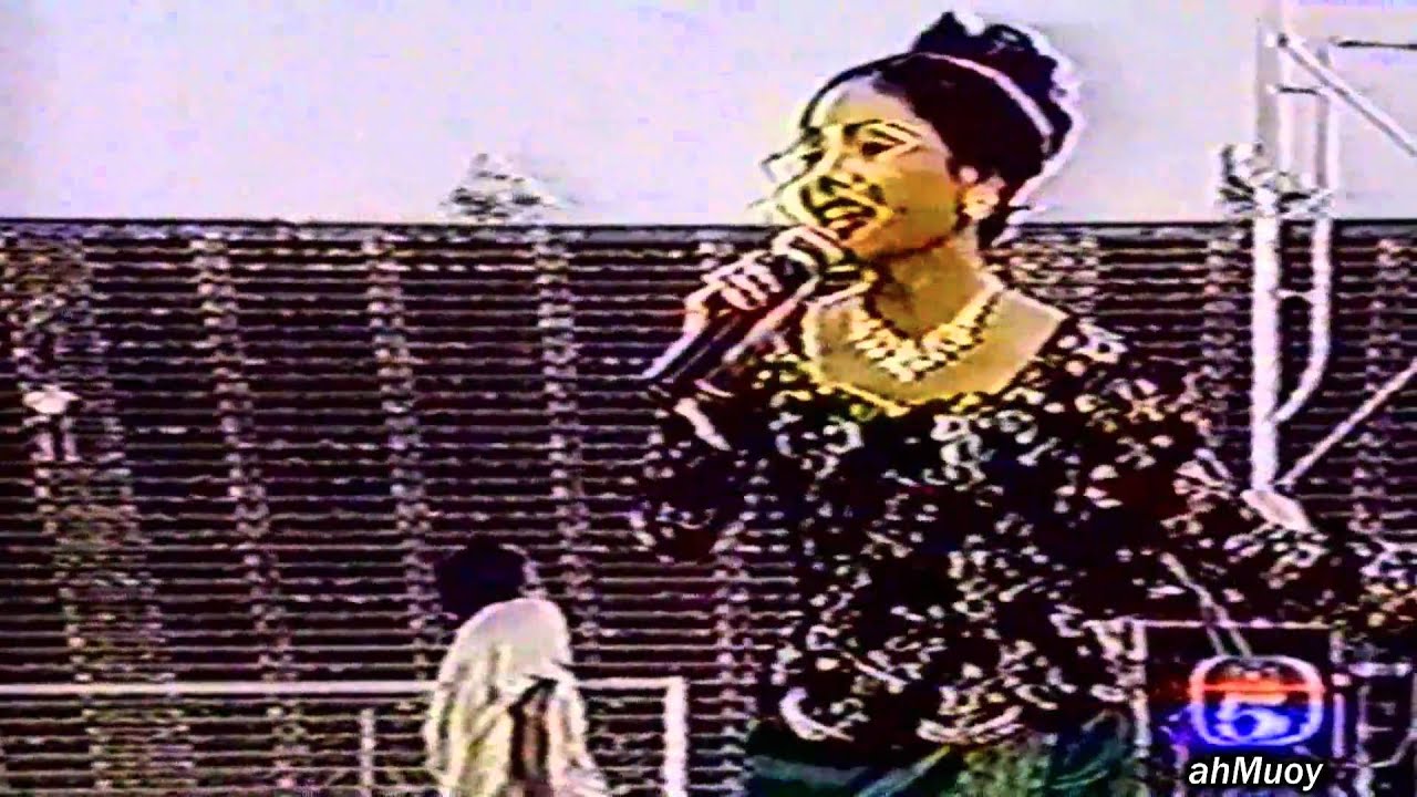 Kom Kohok (Live) - Touch Sunnix - YouTube