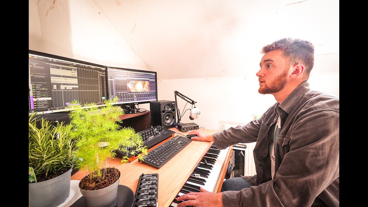 Thomas Carvell Composer Showreel 2022 - YouTube