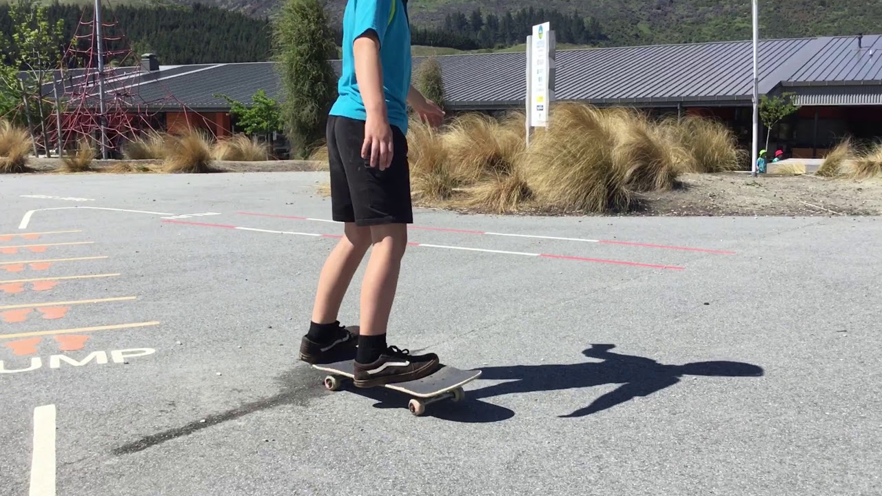 Skateboard basics - YouTube