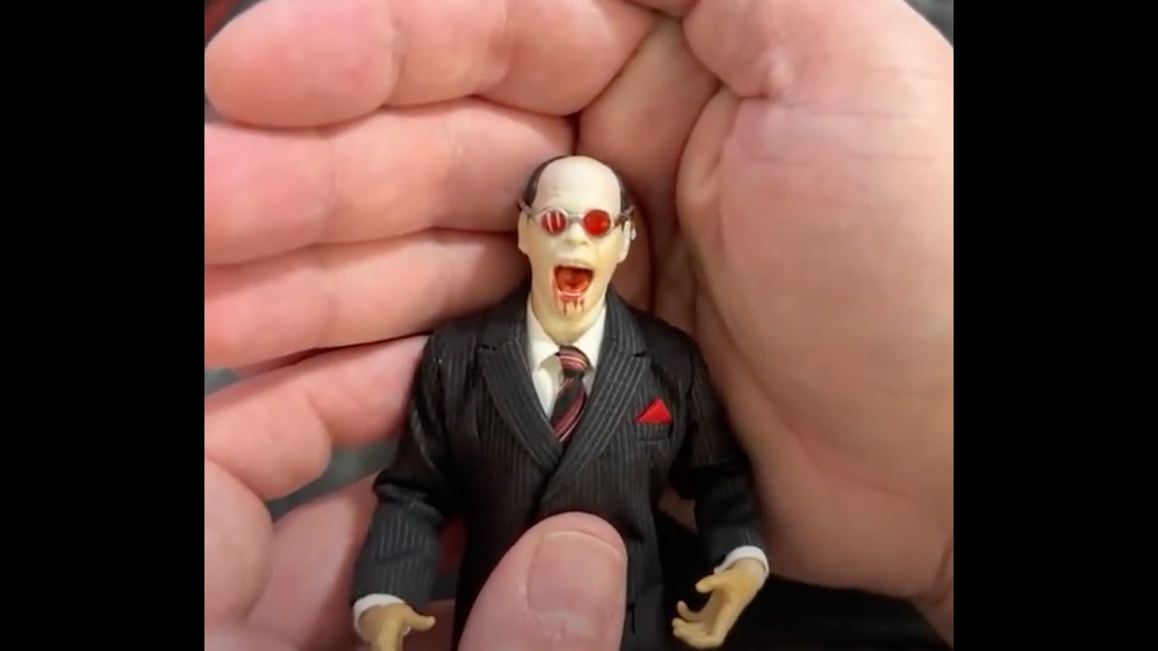 Quick unboxing and Review of Mezco One:12 Major Toht! Raiders of the ...