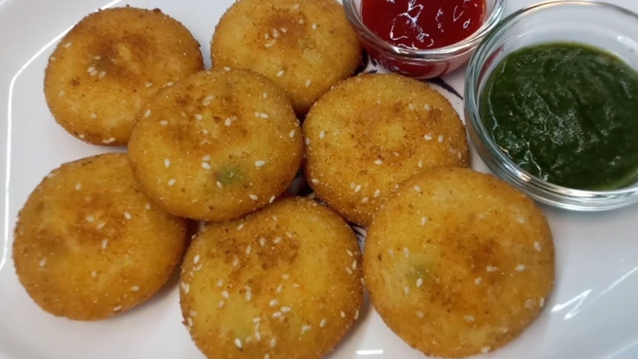 poha aloo ka Nashta.. जब हो कुछ नया खाने का मन तो एक बार इस नाश्ते हो ...