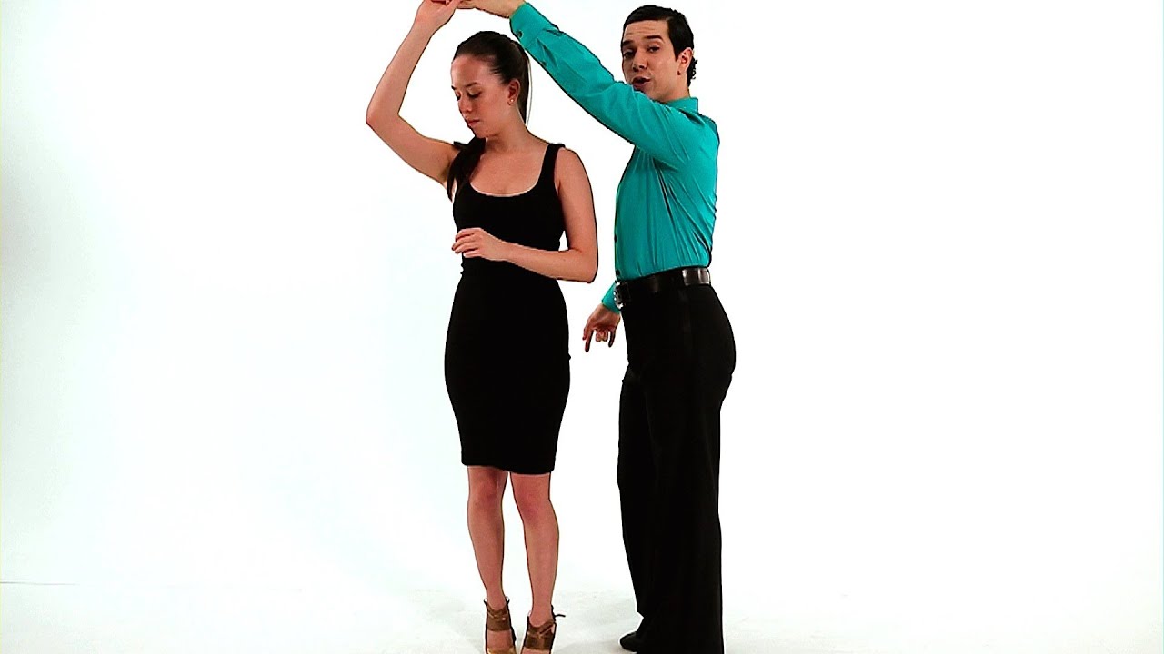 How to Turn Right & Left in Merengue | Merengue Dance - YouTube