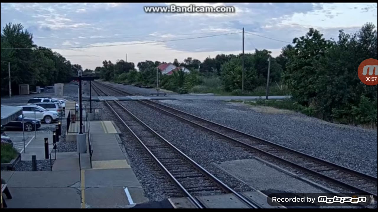 BNSF 7326, 6731, 278, CSX Transportation 3342 & BCRail 4616 Freight ...