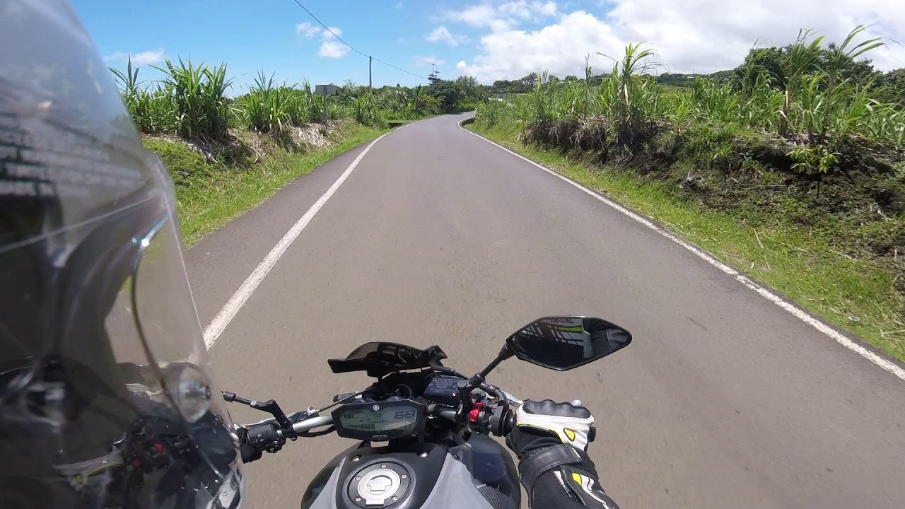 Balade sur la route de Cambourg - YouTube