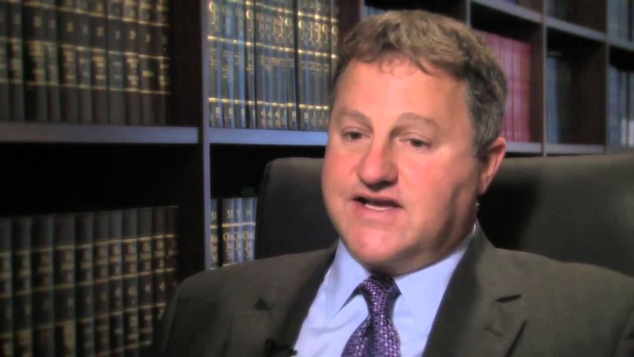 Cleveland Lawyer Explains What to Do After an Auto Accident - YouTube