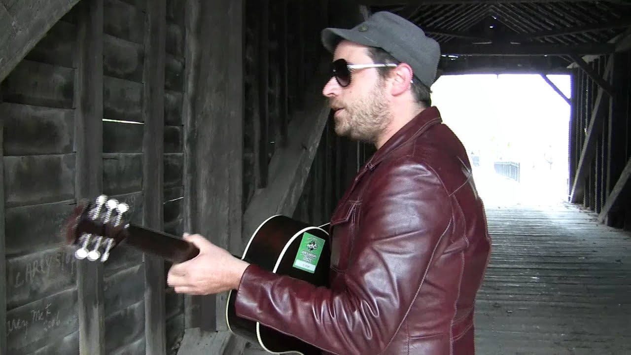 N Over C by Josh Malerman of The High Strung - YouTube