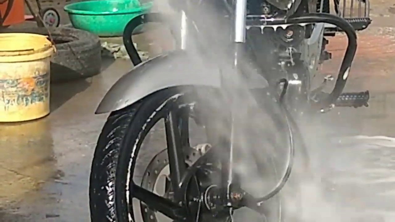 How to wash your bike | pulsar 150 - YouTube
