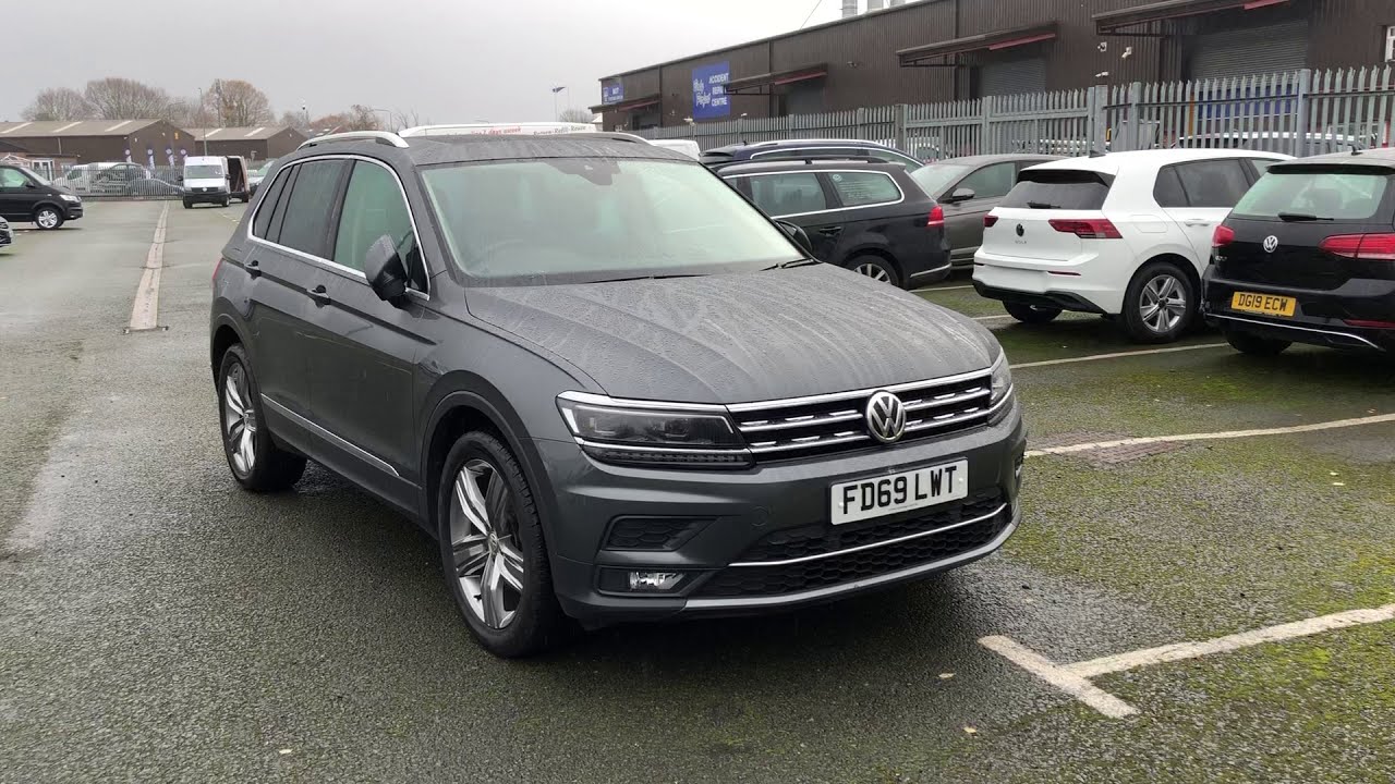 Volkswagen Tiguan 2.0TDI SEL Indium Grey Used Car | Wrexham Volkswagen ...