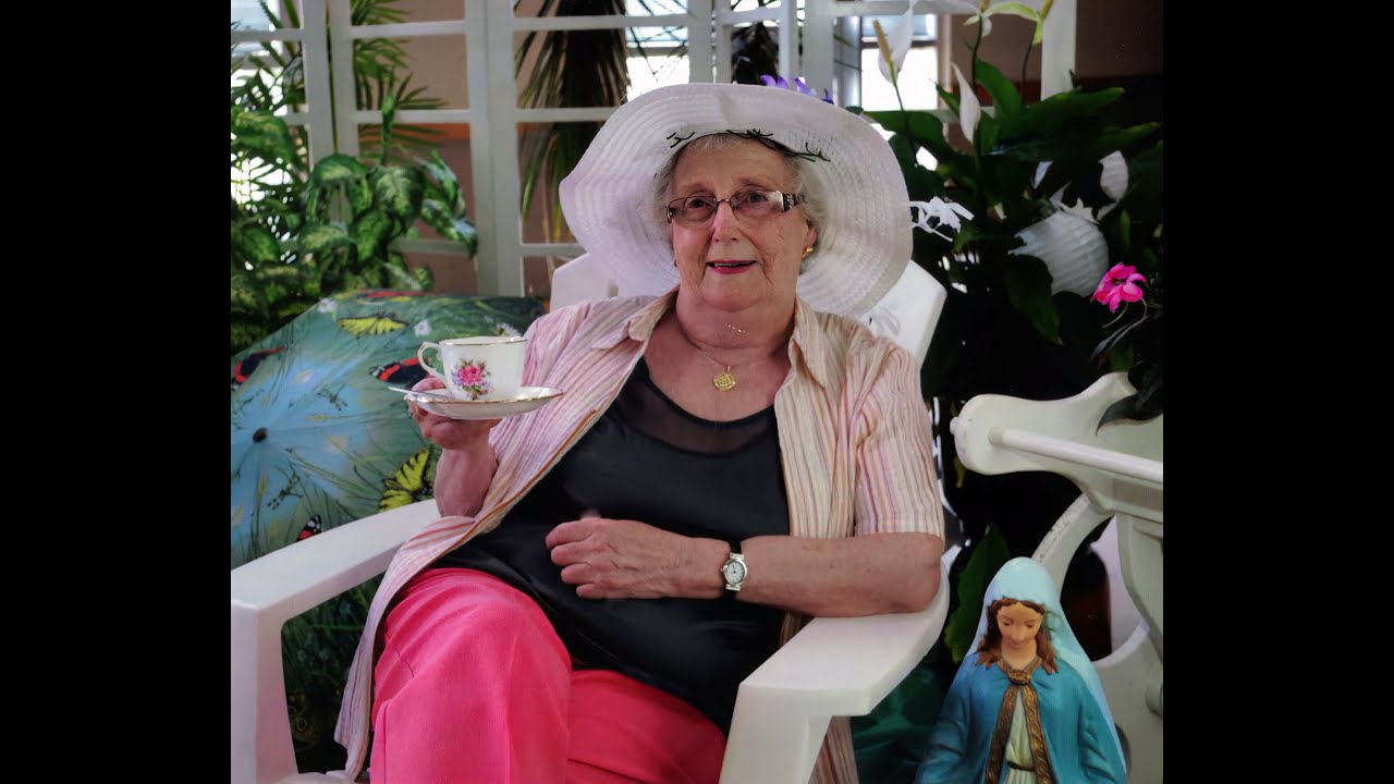 Mary Emma Mullins (MacNeil) 1930 - 2024 - YouTube