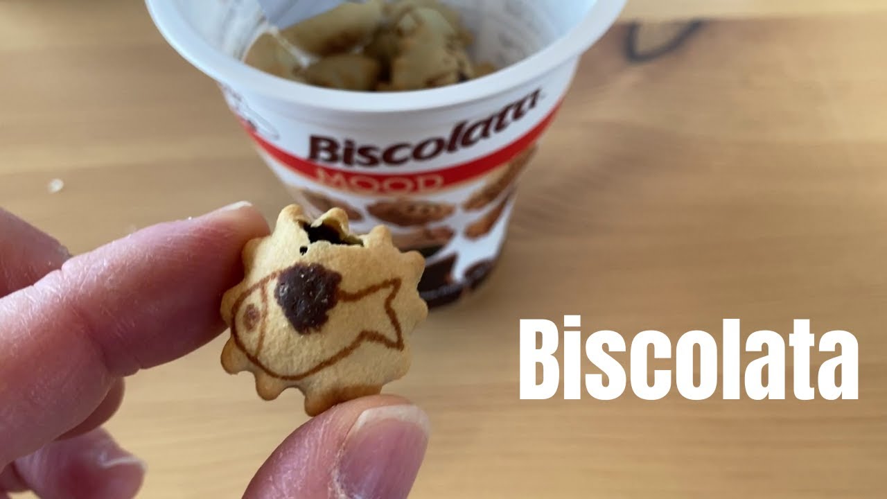 Biscolata Mood Cookies with Chocolate Filling Snacks - YouTube