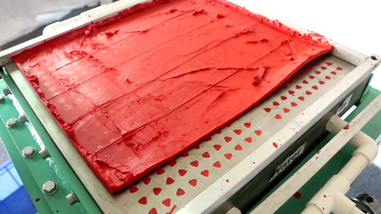 Triangle Wax Crayon Molding Machine/ The mold for crayon /三角型蜡笔成型机/ 三角型 ...