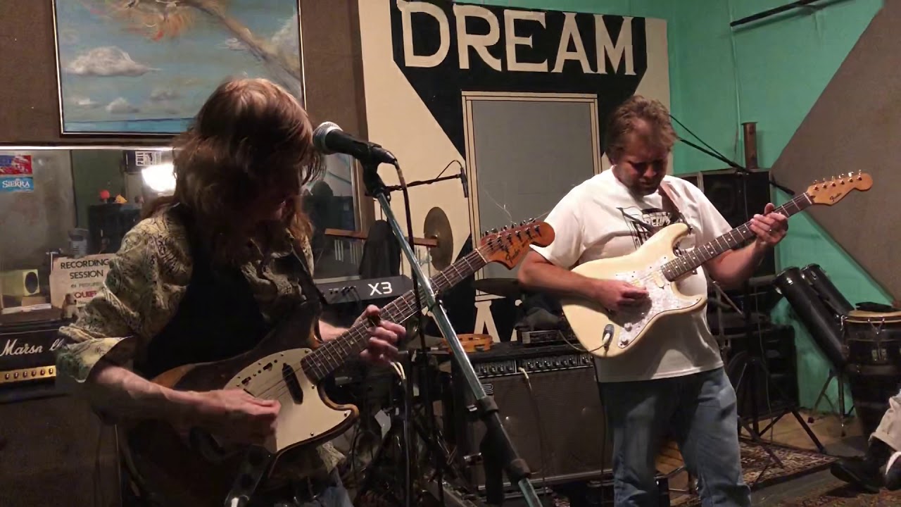 Dream Window: Double Knot Spy - YouTube