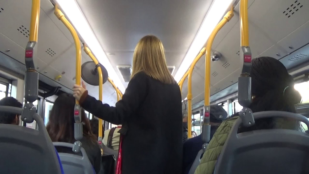 Yutong electric bus on the C10 (YT1 YG18CVS) - YouTube