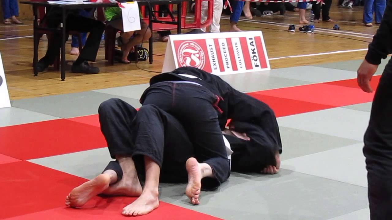 BJJ Irish Open 2014 - White Belt - Masters - Lightweight - Semi Final ...