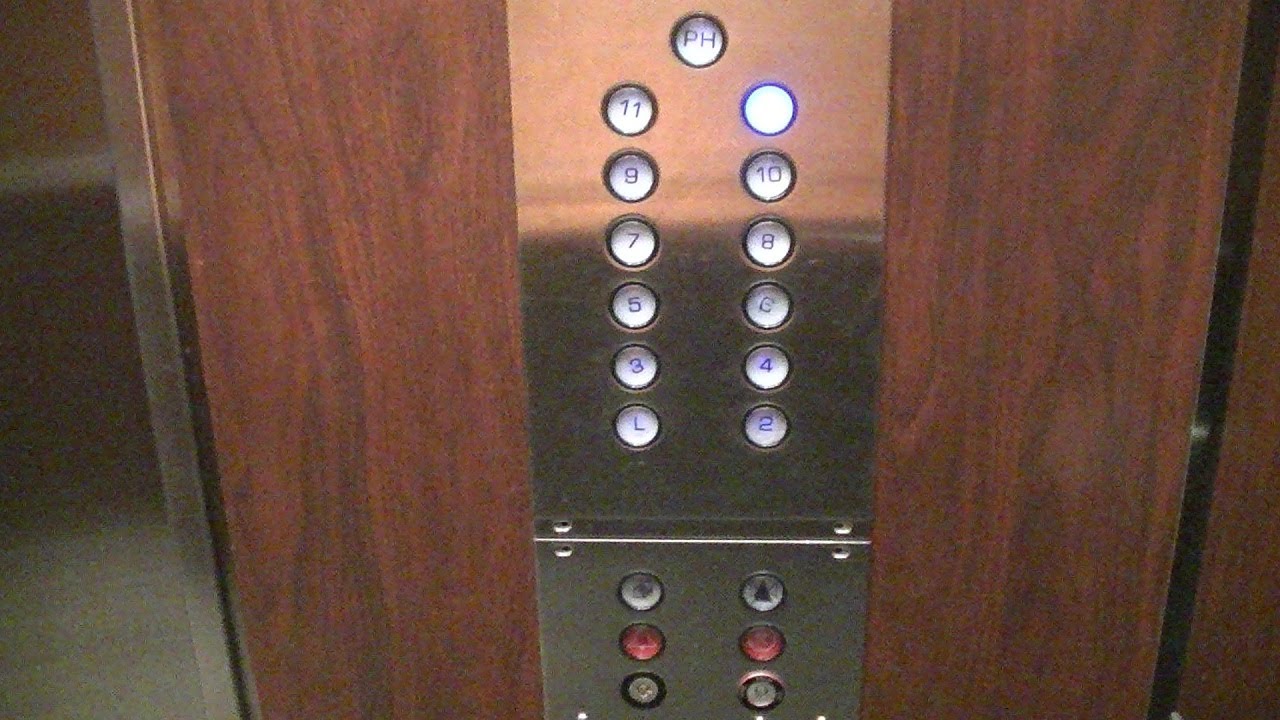 Northern Traction Elevators @ Comfort Hotel, Etobicoke ON - YouTube