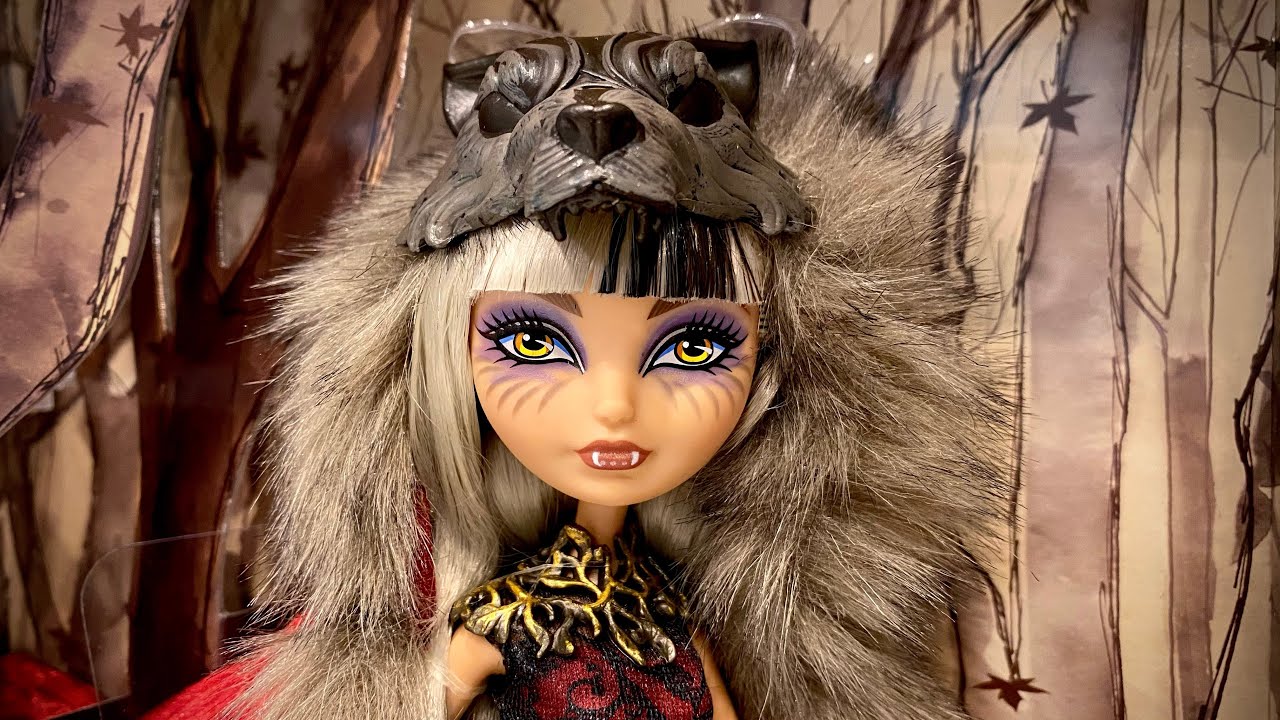 Ever After High SDCC Cerise Wolf Review - YouTube