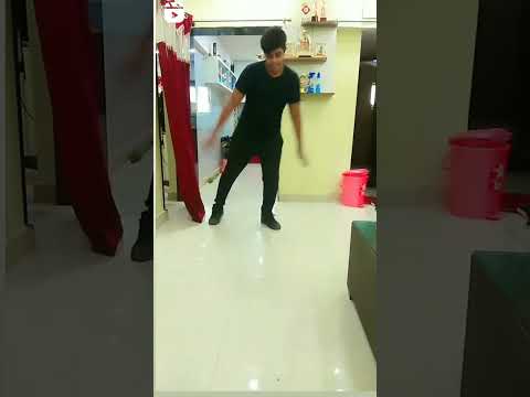 Disco Rap song / divine x theeevil / choreography by vanky dancer .