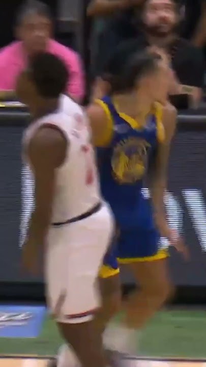 Stephen Curry hyped by Lindy Waters III Buzzer Beater Shot! - YouTube