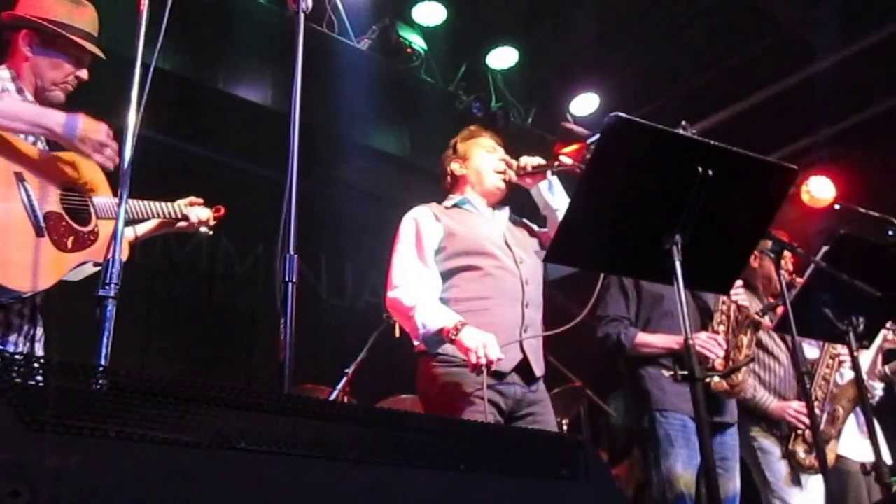 Daryl Jr. Cline performing "Into the Mystic" - YouTube