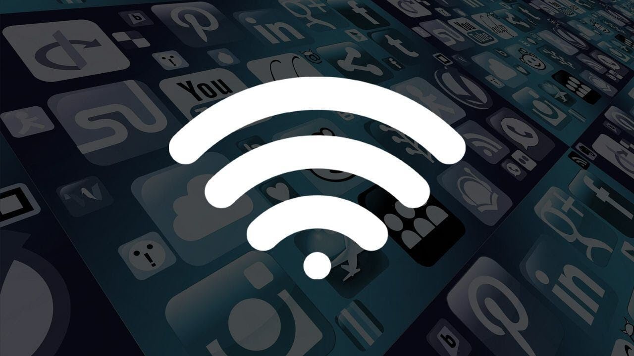 FOX5 Investigates Scam Alert: The hidden costs of ‘free’ wifi - YouTube