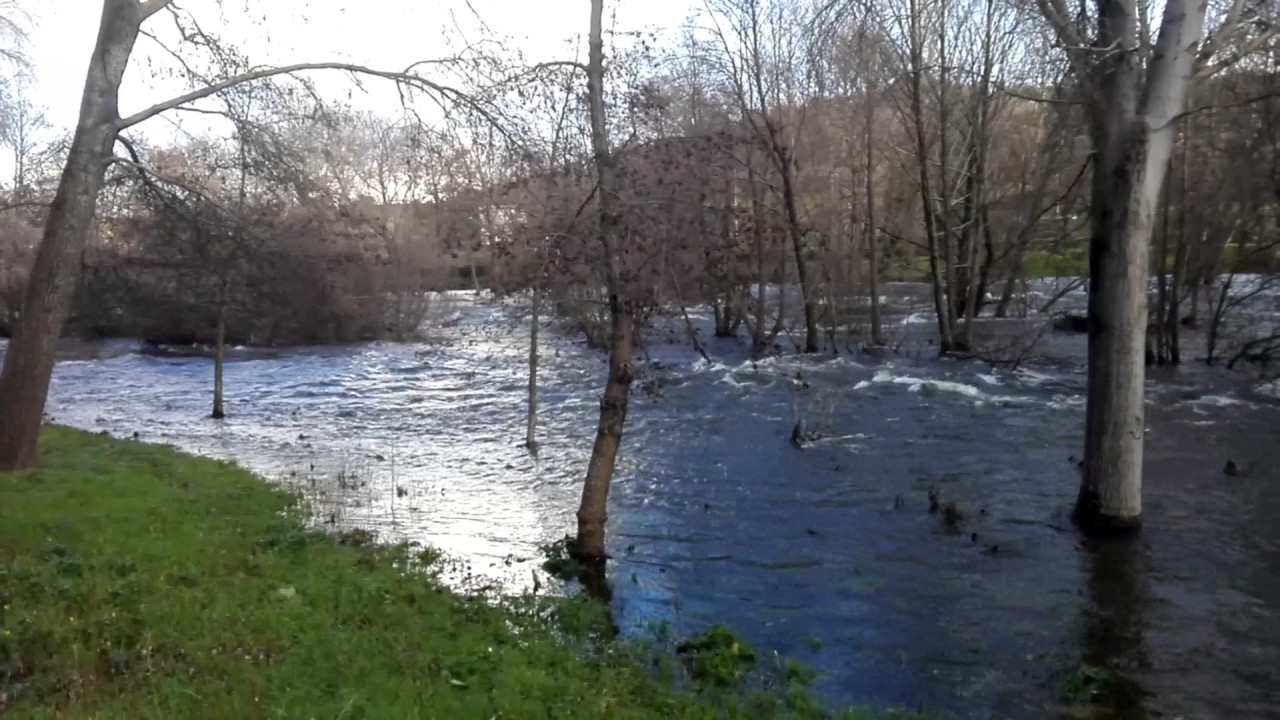 RÍO JERTE A SU PASO POR PLASENCIA, EXTREMADURA. - YouTube