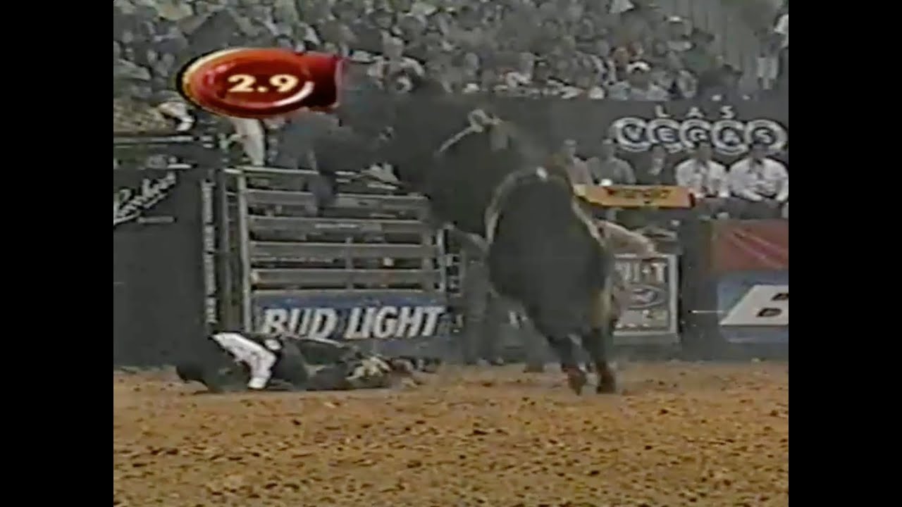Vegas Nights bucks Gary Richard - 02 PBR Finals - YouTube