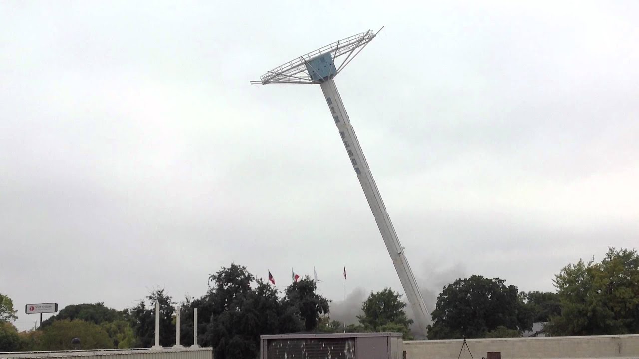 The Implosion of the Texas Chute Out Ride at Six Flags - YouTube