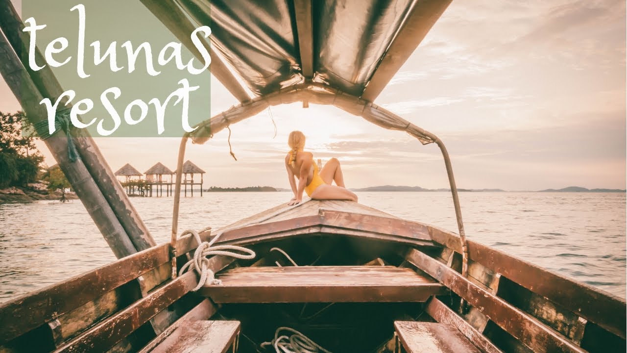 WHAT IS TELUNAS BEACH RESORT LIKE? Ultimate Singapore Resort - YouTube