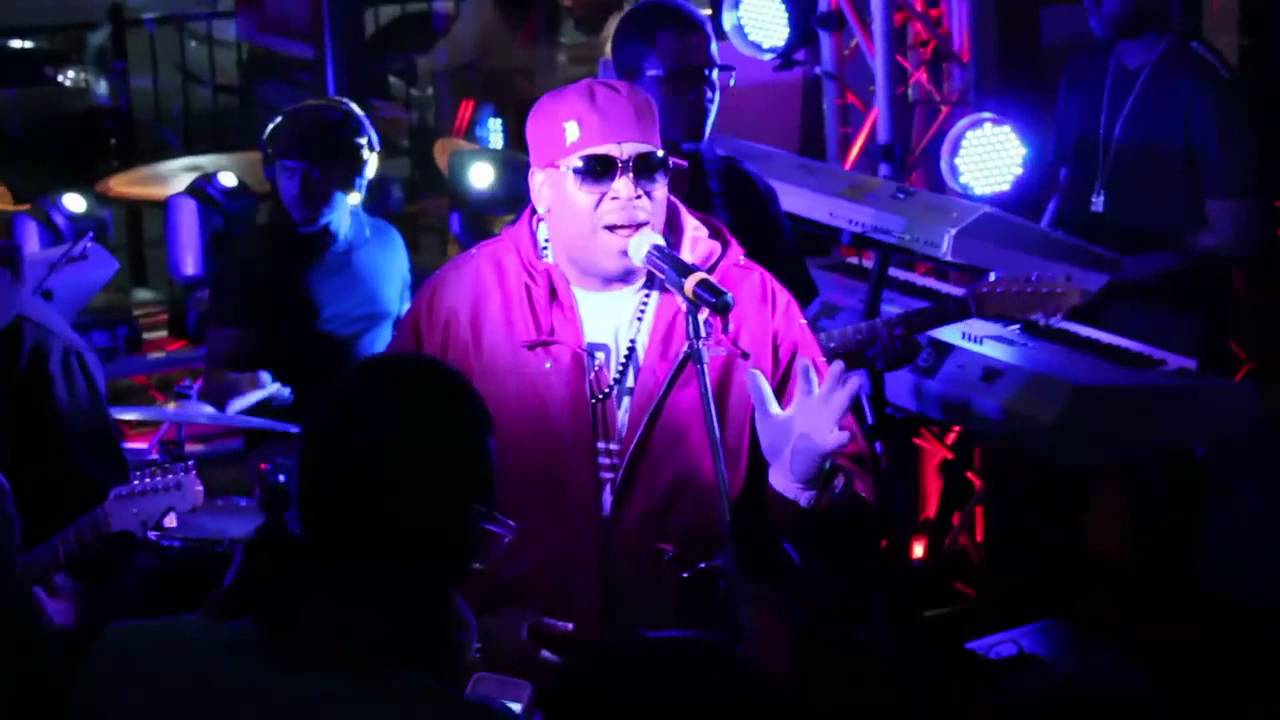 MARCUS DEVINE singing "USHER'S NICE & SLOW" live @ his release/B Day ...