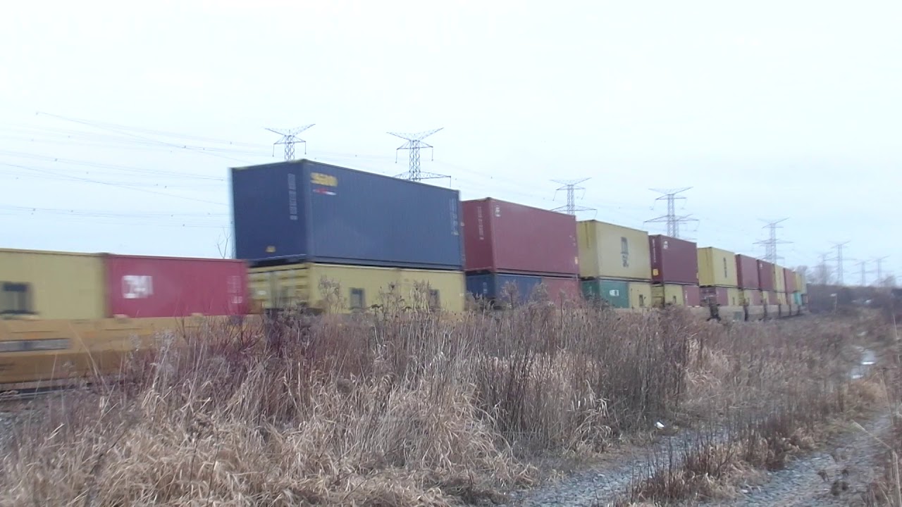 CN #149 / CN #8957 LEADING / AT BENNETT RD: - YouTube