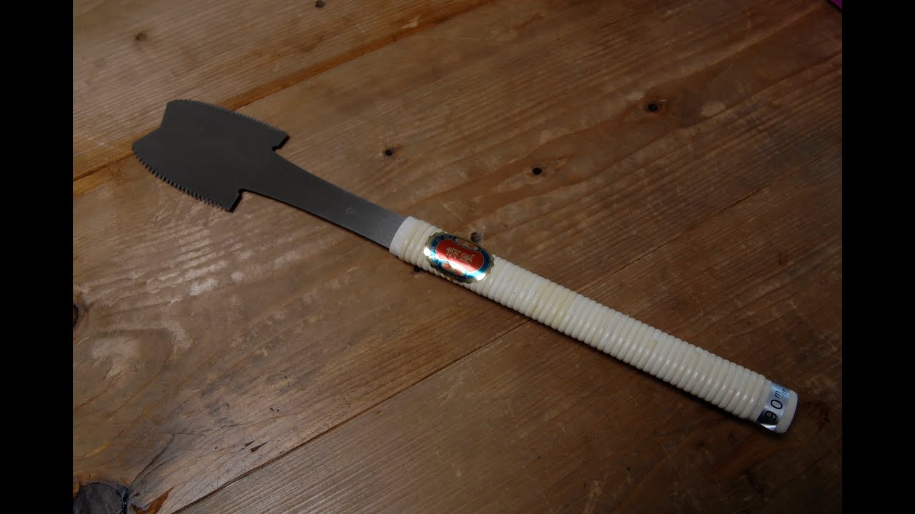 Japanese Panel Saw Azebiki 90 - YouTube