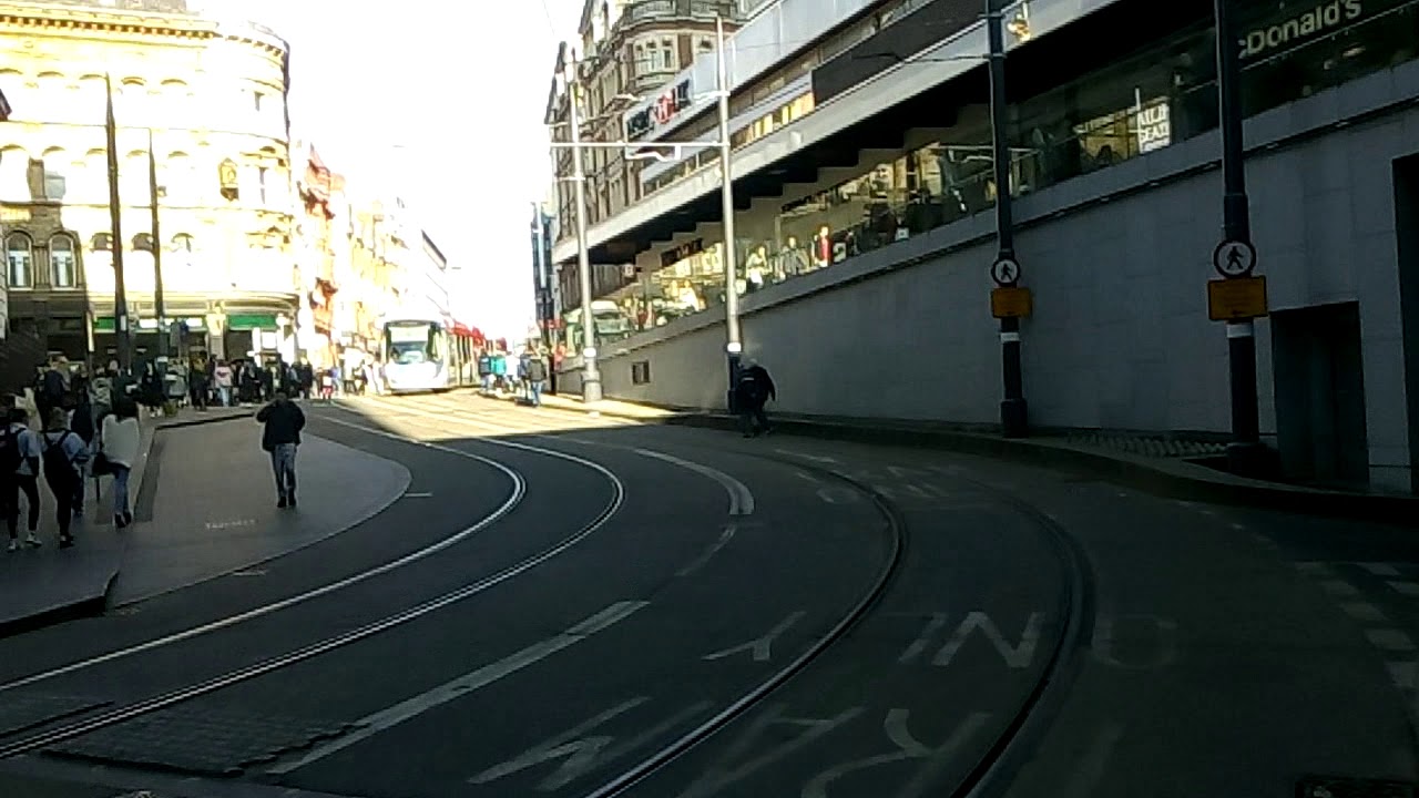 CAF Midland metro Blue and Red tram 18 just eat battery pack came out ...