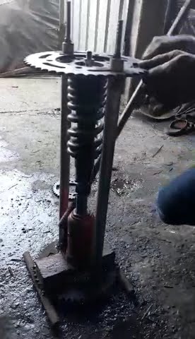 diy spring compressor.. - YouTube