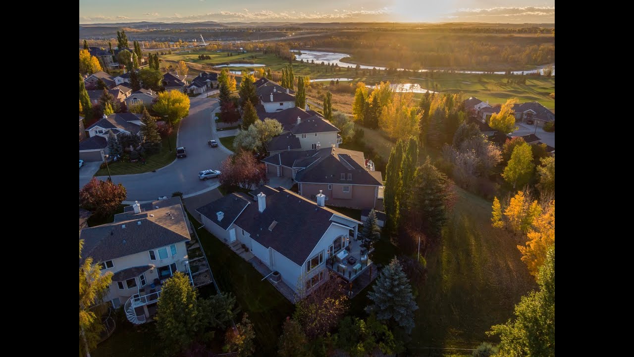 46 Mt Kidd Gardens SE - YouTube